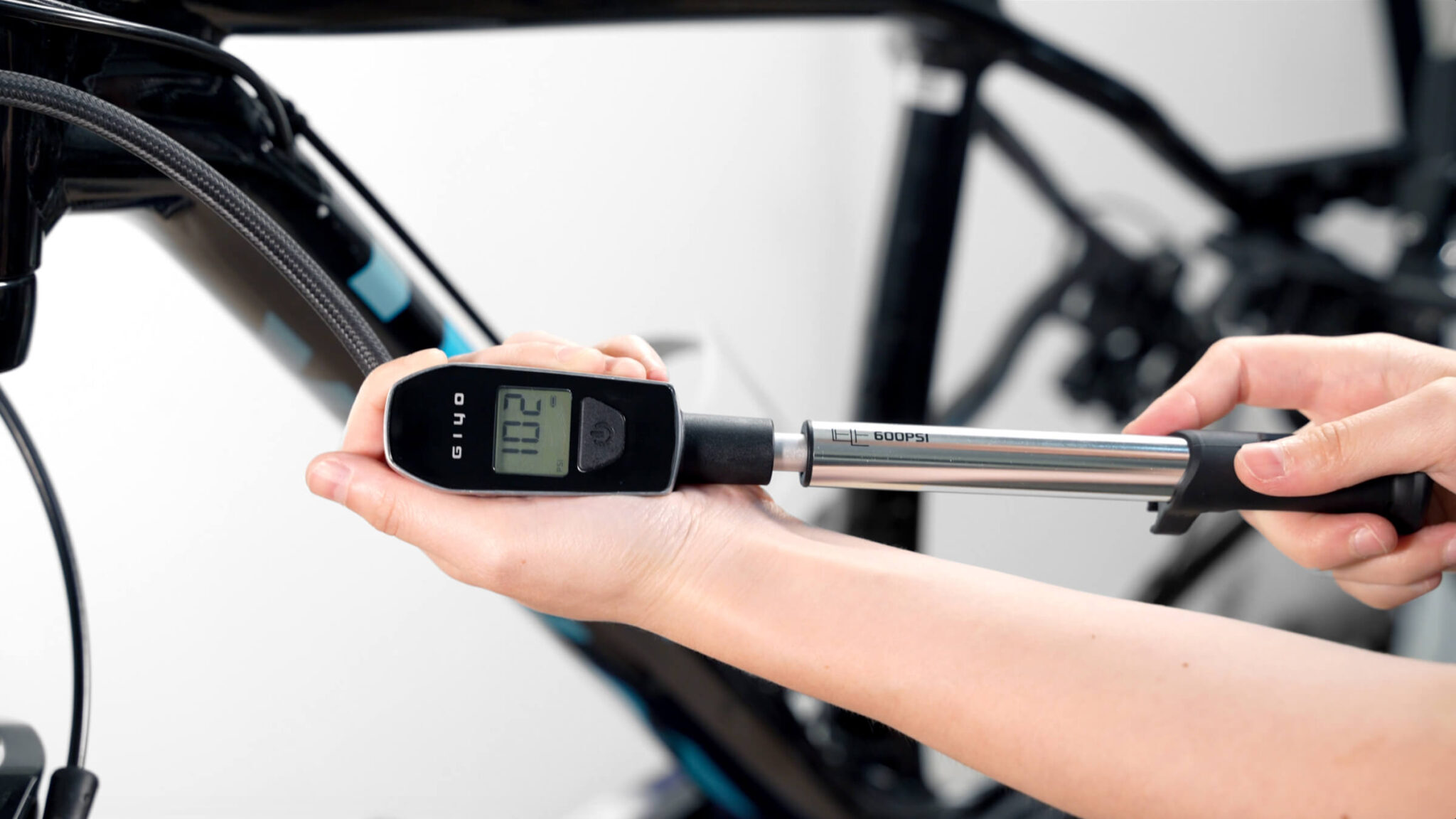 High Pressure & Digital Shock Pumps for Your Brand | GIYO